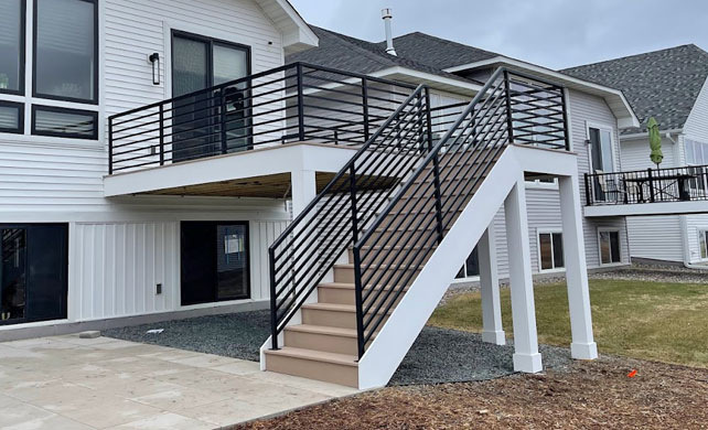 Premium Railing Systems - Commercial & Residential Railings