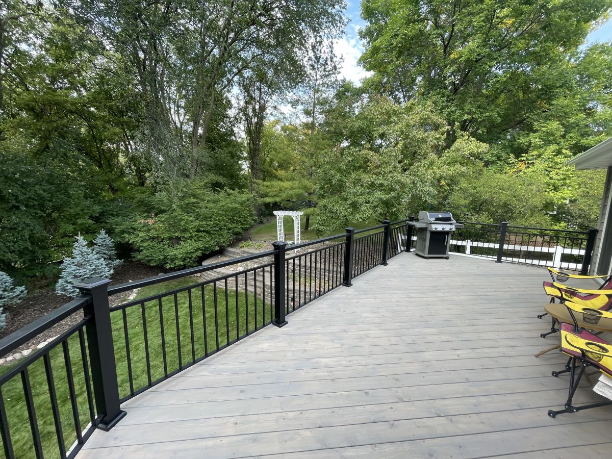 Open Mid Rail Fabrication & Installation - Get a Quote Today