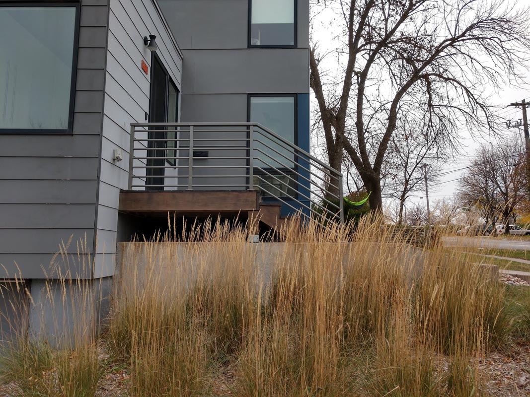 Custom Railing Solutions in Midwest USA - Get a Quote Today