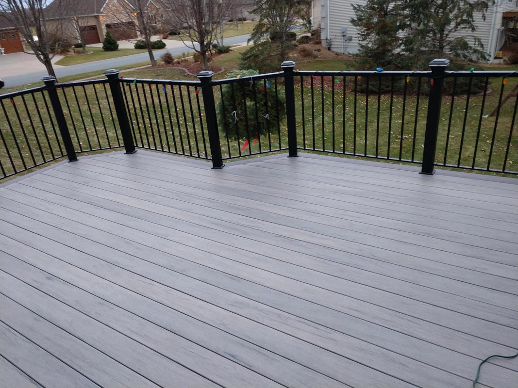 Standard Railing Supply and Installation Services - Get a Quote