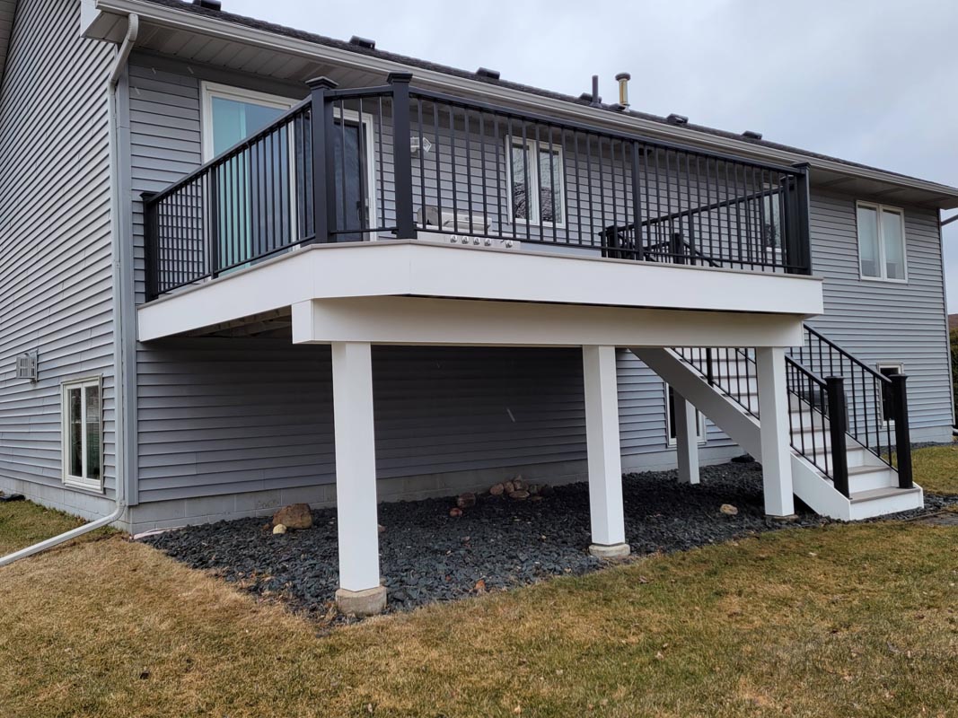 Standard Railing Supply and Installation Services - Get a Quote